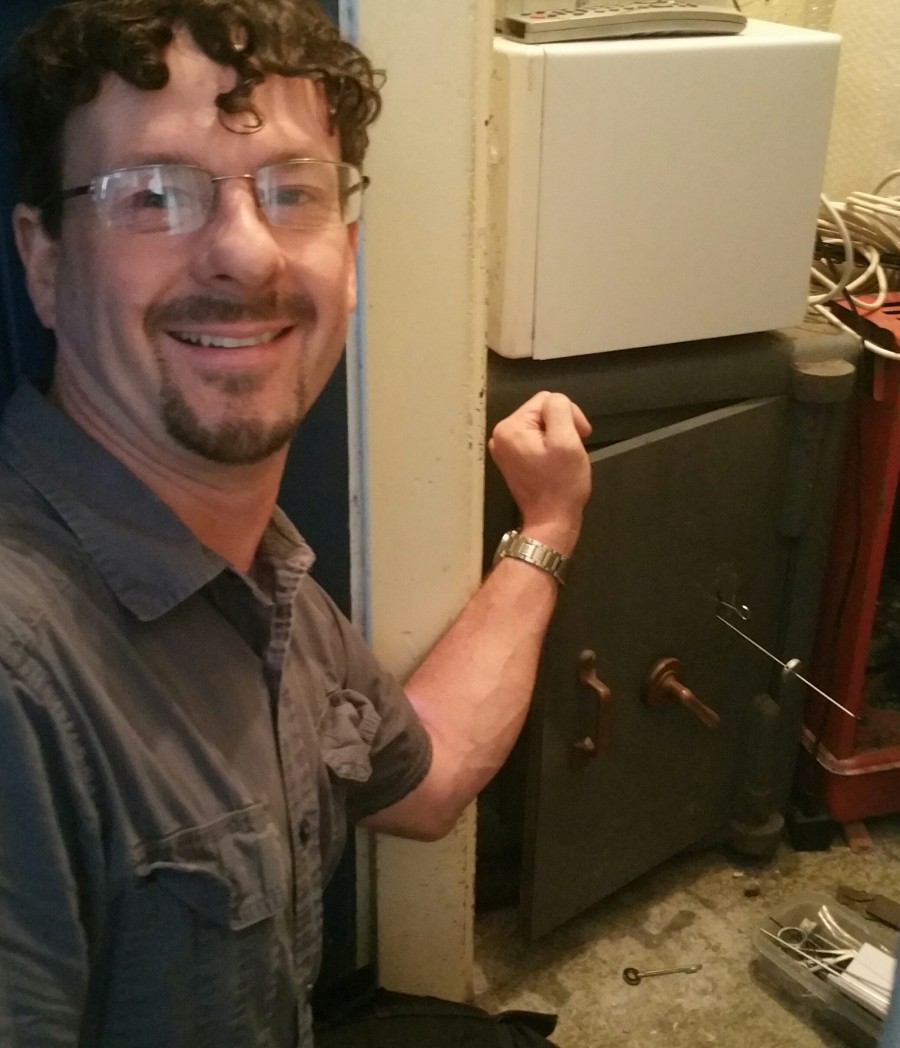 Alan Morgan Master Locksmiths & Safe Engineers, Nottingham