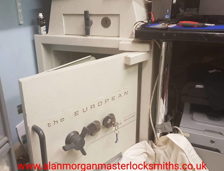 Rosengren Tann European safe opening - Alan Morgan Master Locksmiths